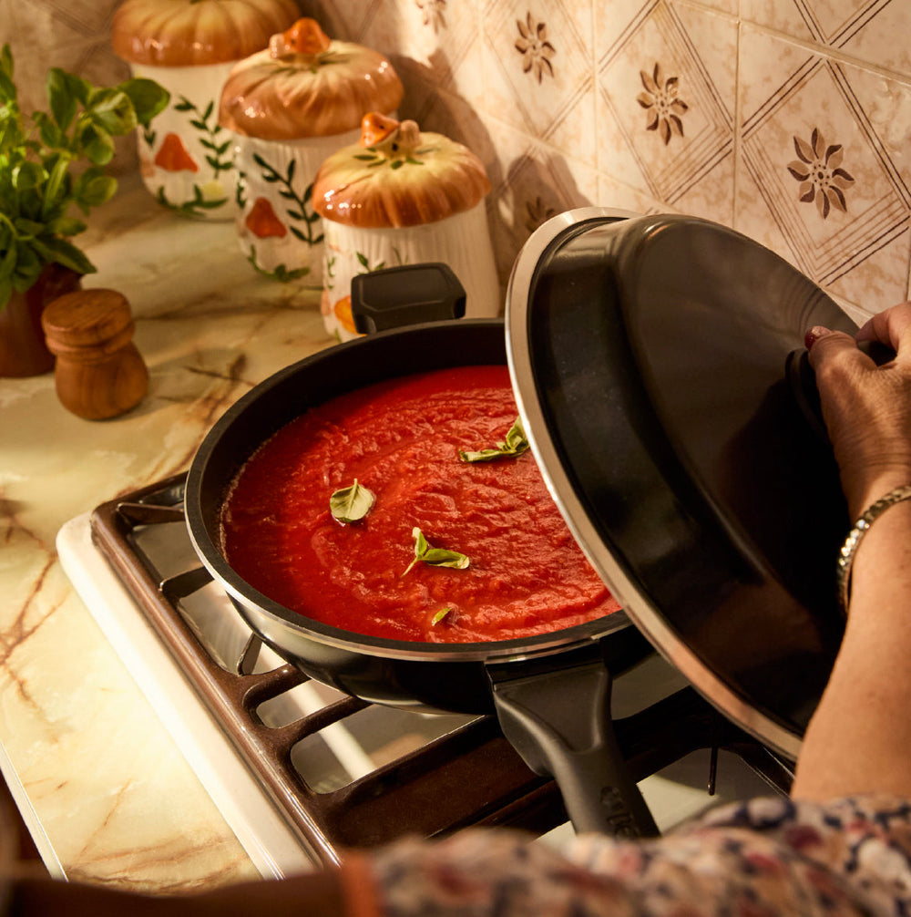 Bessemer - Cookware that belongs at the centre of your table