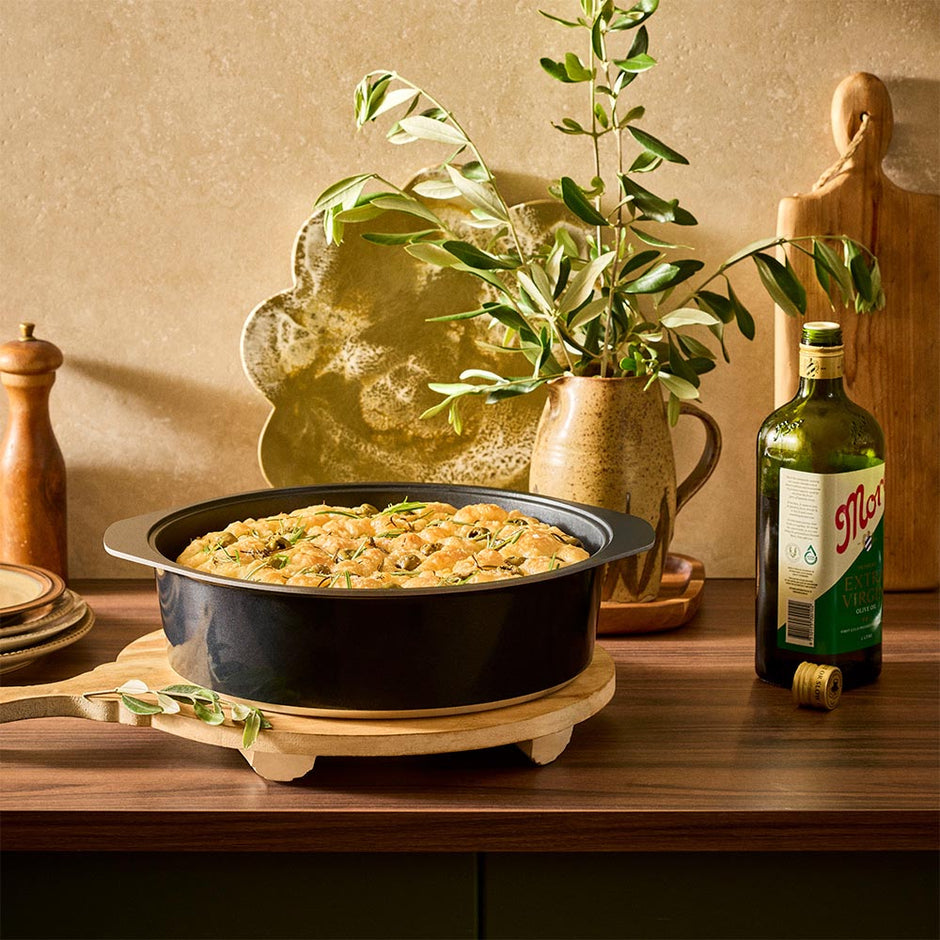 Dutch Ovens | Premium Dutch Oven Pots – Bessemer